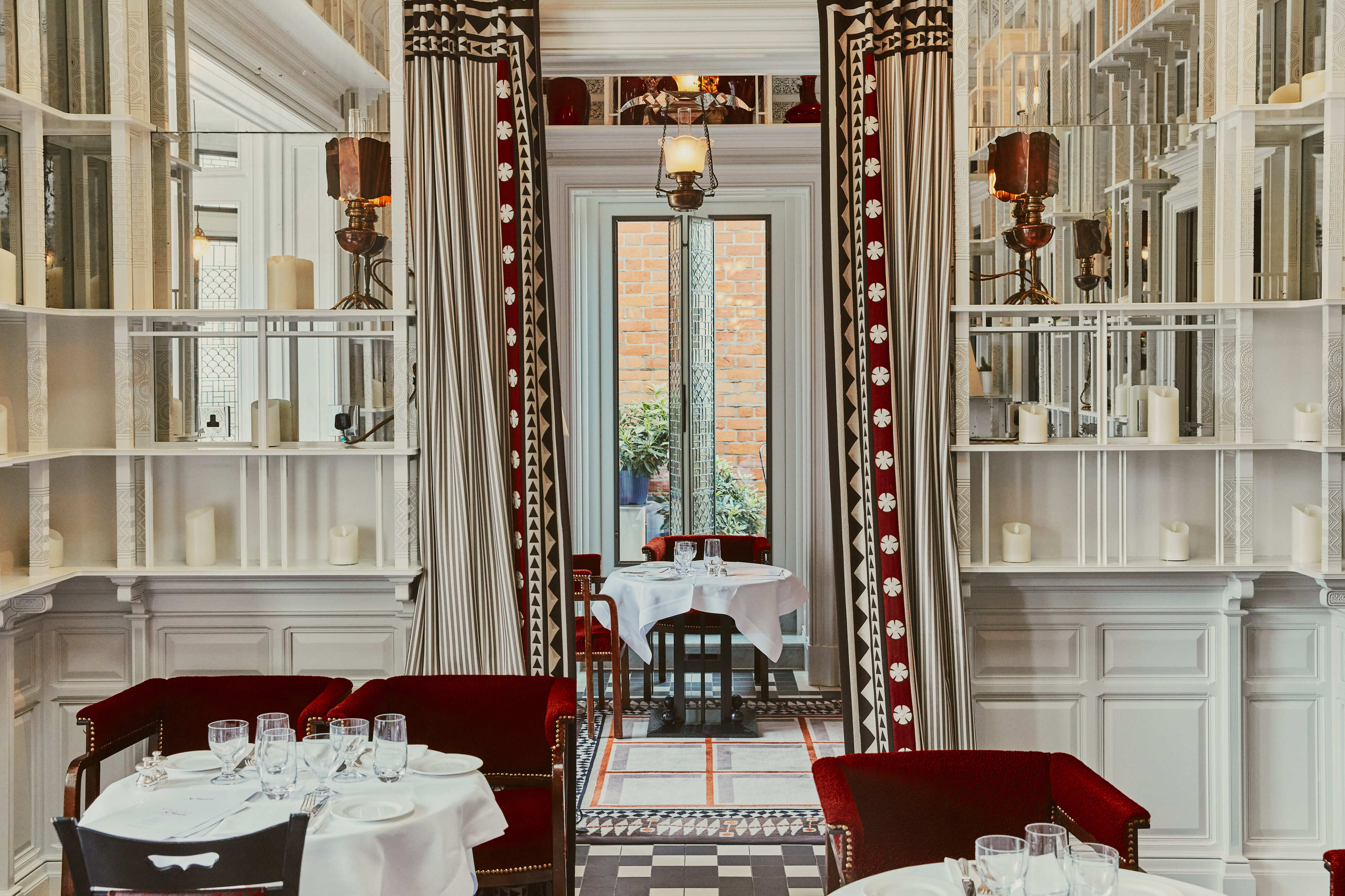 ~ Romantic Restaurant London | Elegant Dining ...At Sloane Hotel